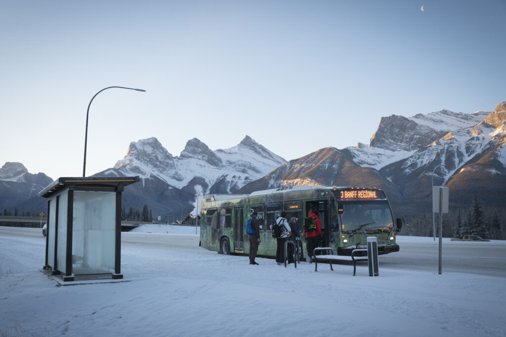 Canmore - Banff Regional Route 3 - Roam Transit